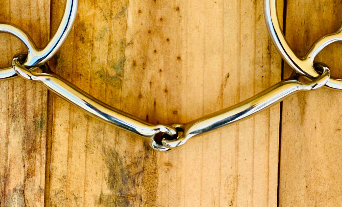 Locked Snaffle Bit // Two Piece Smooth - Dustybutts Australia